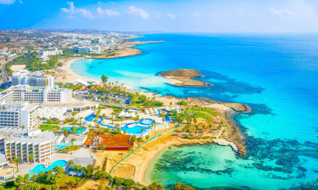 ÎN SEZON! Vacanță în AYIA NAPA, CIPRU 263€ zbor și cazare, 7 zile ...